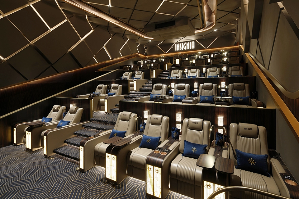 Multiplex Cinema Recliners Chair | Recliner Seats in Theatre In India
